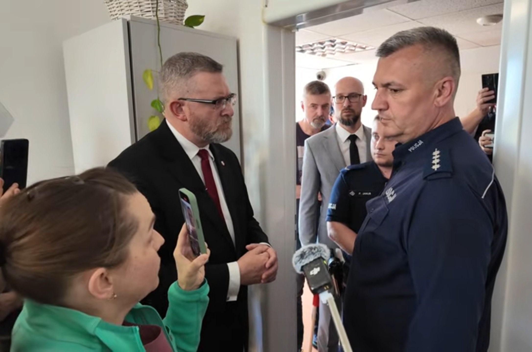 Poland: Catholic-nationalist MEP Braun storms hospital and takes ...